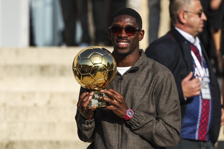Dembélé remporte le Ballon d’Or 2025, le PSG sur tous les tableaux